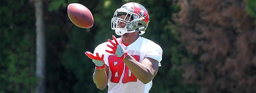 Will Bucs rookie TE Howard meet lofty expectations? - SportsLine.com