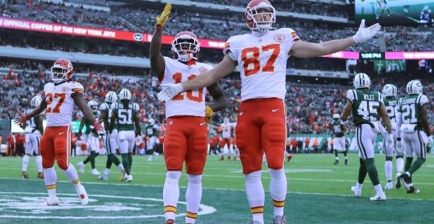 Chiefs no longer favored on Super Bowl 56 odds, have injury questions ...