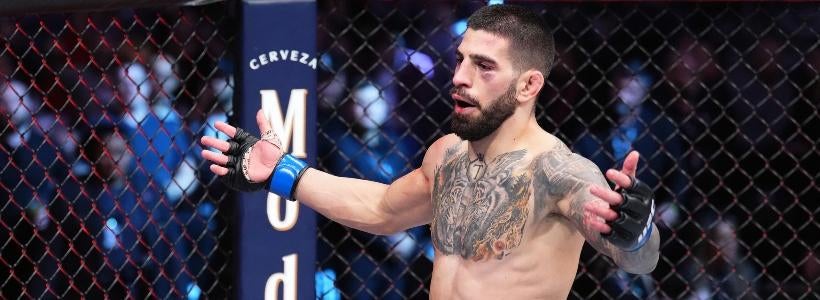 UFC Fight Night odds, picks: Surging MMA analyst releases selections ...