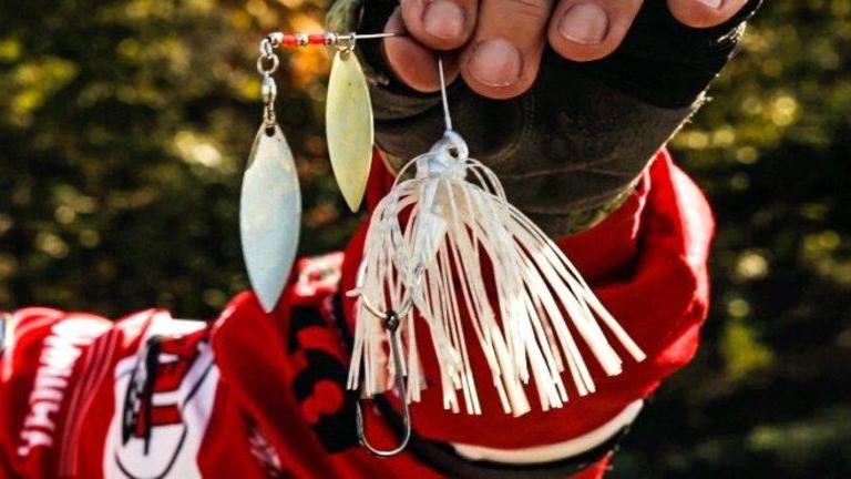 How to Add Trailer Hooks to Spinnerbaits - Wired2Fish.com