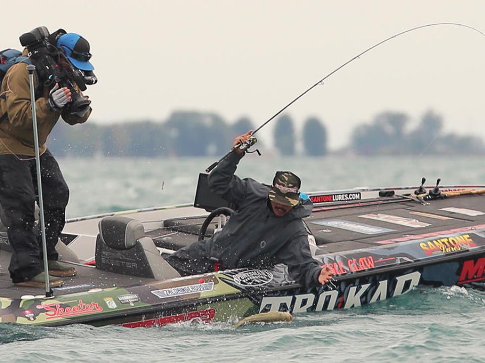 How to Catch More Bass with Forward-Looking Technology - Wired2Fish.com